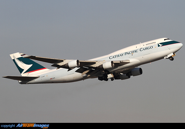 Boeing 747-412 Cathay Pacific Cargo B-KAF - AirTeamImages.com