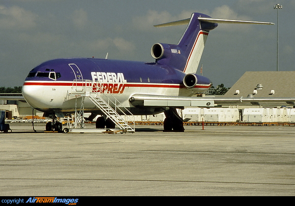 Boeing 727-22(F) FedEx Express N166FE - AirTeamImages.com