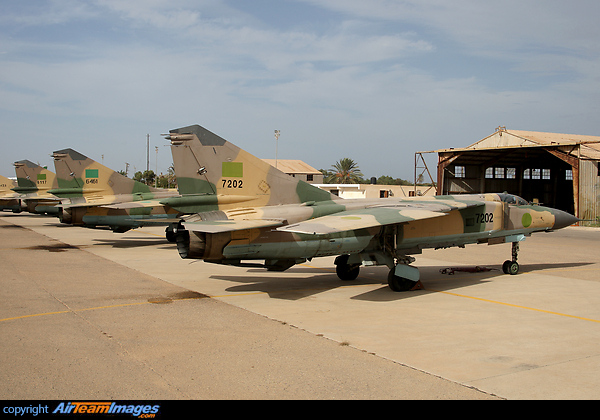 Mikoyan Gurevich MiG-23MLD Libya - Air Force 7202 - AirTeamImages.com