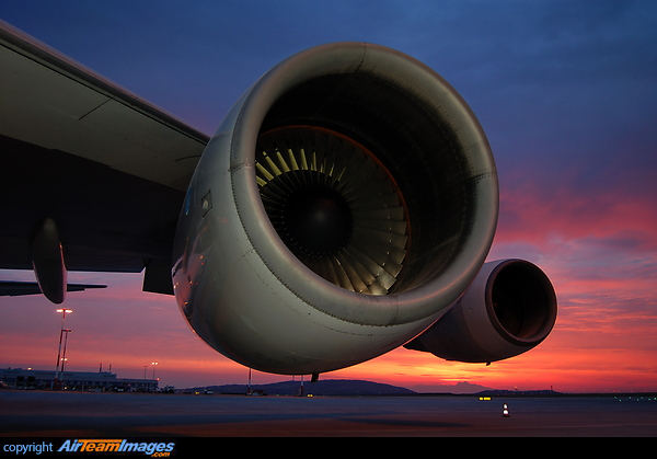 Boeing 747-200 - AirTeamImages.com
