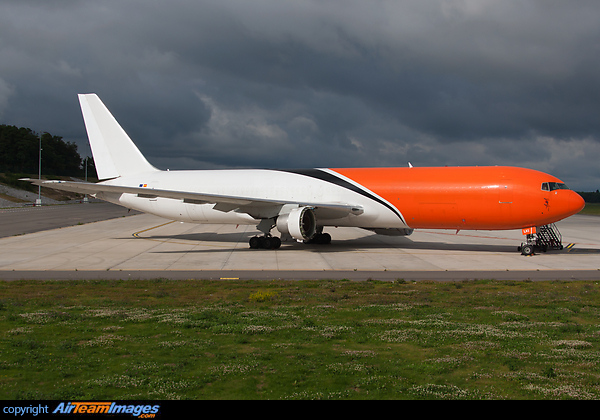 Boeing 767-383/ER(BDSF) TNT Airways EC-LKI - AirTeamImages.com