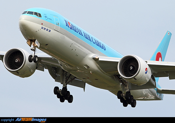 Boeing 777-FB5 Korean Air Cargo HL8252 - AirTeamImages.com