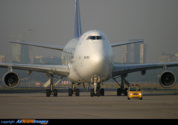 Boeing 747-2U3B Polar Air Cargo N922FT - AirTeamImages.com