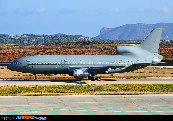 Lockheed L-1011 Tristar C2A UK - Royal Air Force ZE706 - AirTeamImages.com