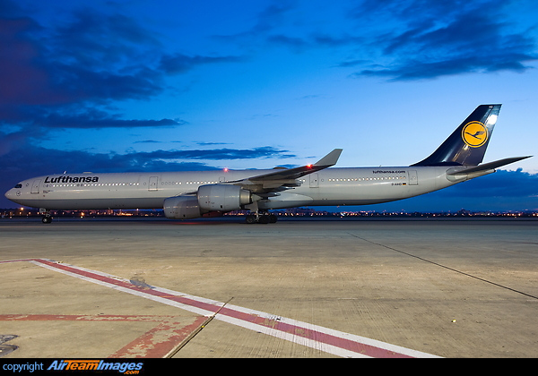 Airbus A340-642 Lufthansa D-AIHD - AirTeamImages.com