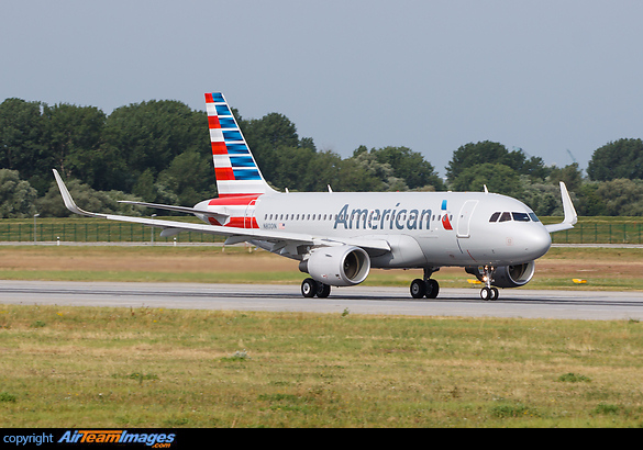 Airbus A319-112 American Airlines N8001N - AirTeamImages.com