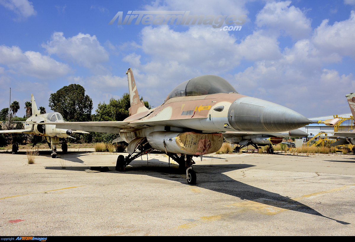 Lockheed Martin F-16 Falcon Israel - Israeli Air Force 990 ...