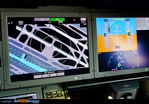 Boeing 787-8 Dreamliner Qatar Airways A7-BCF - AirTeamImages.com