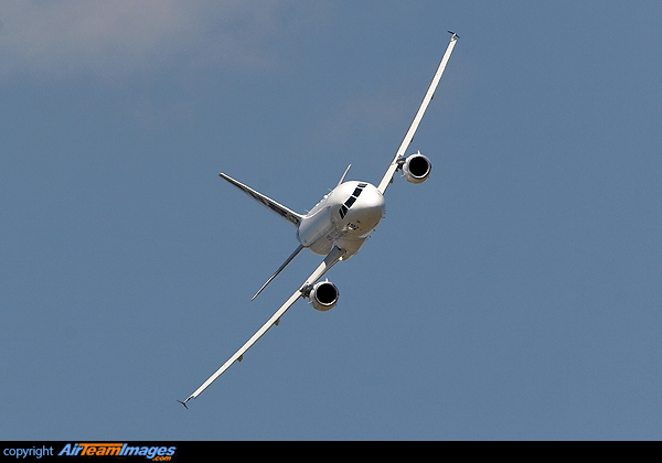 Airbus A318 Airbus Industrie F-WWIA - AirTeamImages.com
