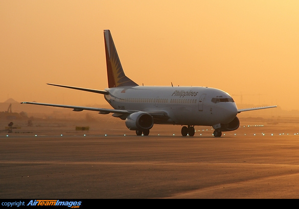 Boeing 737-3Y0 Philippine Airlines RP-C4010 - AirTeamImages.com