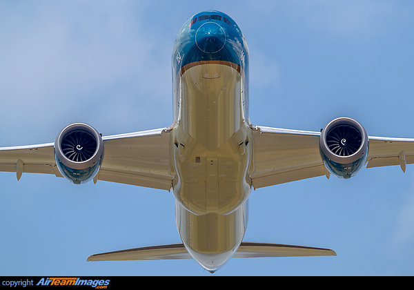 Boeing 787-9 Dreamliner Vietnam Airlines VN-A861 - AirTeamImages.com