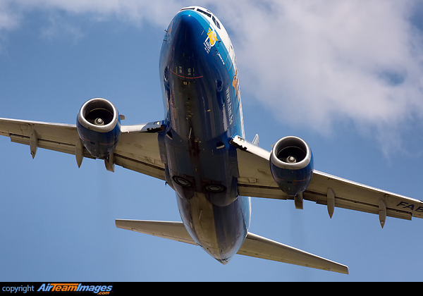 Boeing 737-322 TAM – Transporte Aereo Militar FAB-115 - AirTeamImages.com