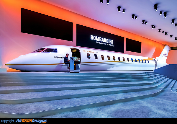 Bombardier Global 7000 Bombardier - AirTeamImages.com