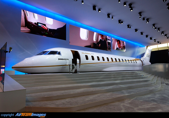 Bombardier Global 7000 Bombardier - AirTeamImages.com
