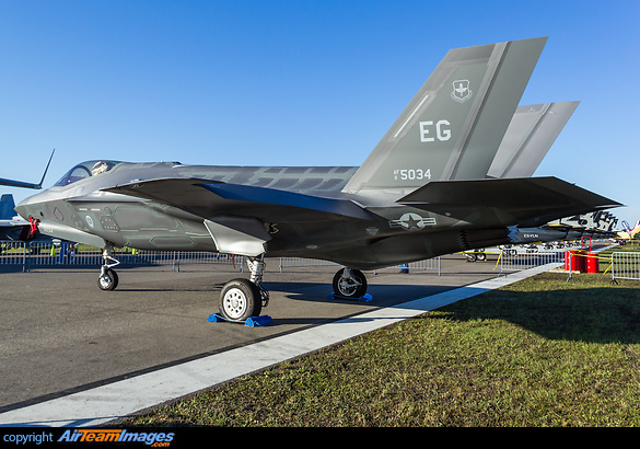 Lockheed Martin F-35 Lightning II USA - US Air Force 11-5034 ...