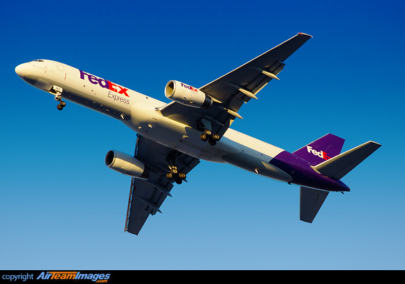 Boeing 757-28A(SF) FedEx Express N967FD - AirTeamImages.com