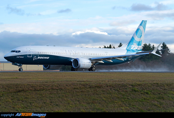 Boeing 737-9 MAX Boeing N7379E - AirTeamImages.com