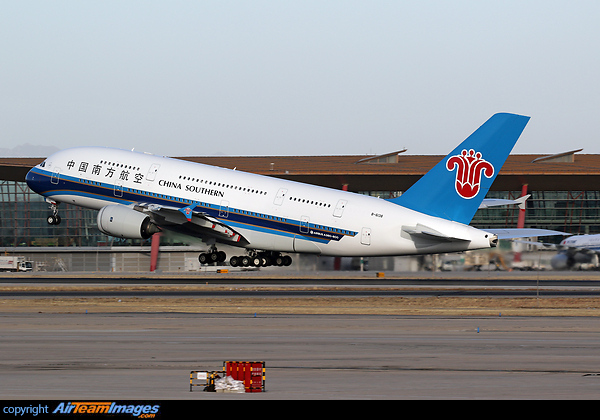 Airbus A380-841 China Southern Airlines B-6138 Large - AirTeamImages.com