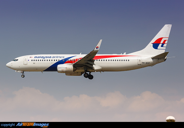 Boeing 737-8H6 Malaysia Airlines 9M-MXF - AirTeamImages.com