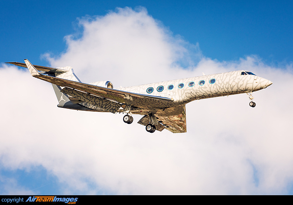 Gulfstream G550 Private N236MJ - AirTeamImages.com