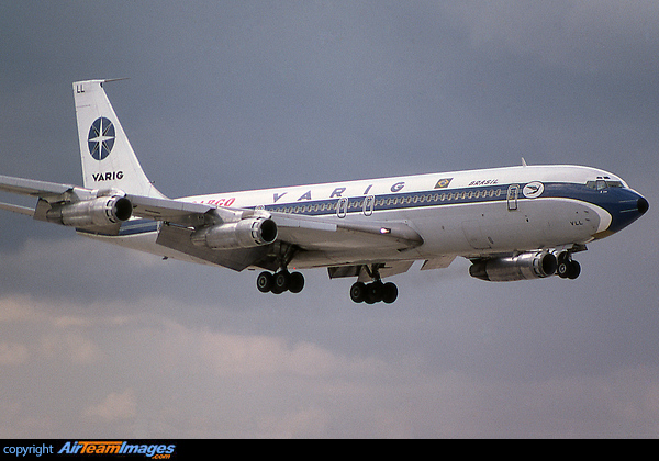 Boeing 707-324C Varig (1927-2006) PP-VLL - AirTeamImages.com