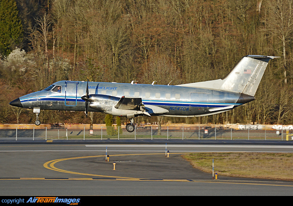 Embraer EMB-120RT Brasilia Ameriflight N247CA - AirTeamImages.com