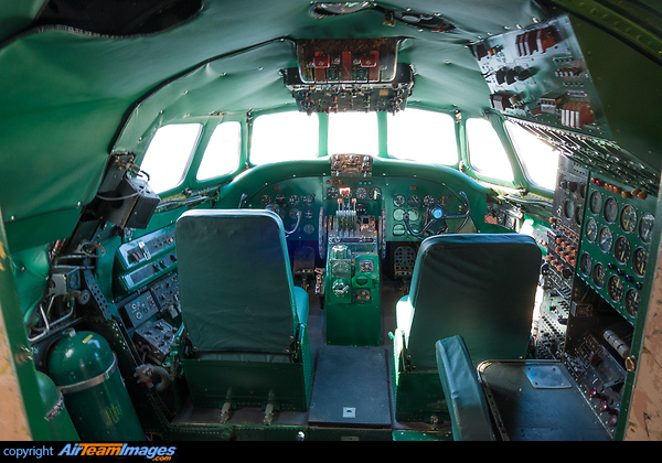 Lockheed L-1649A Starliner TWA - Trans World Airlines N8083H ...