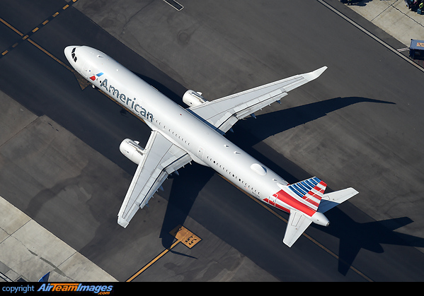 Airbus A321-231 American Airlines N110AN - AirTeamImages.com