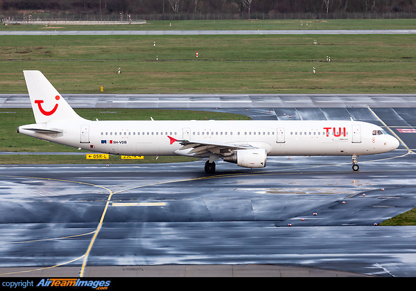 Airbus A321-211 TUI (Galistair) 9H-VDB - AirTeamImages.com
