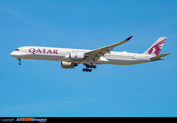 Airbus A350-1041 Qatar Airways A7-ANG - AirTeamImages.com