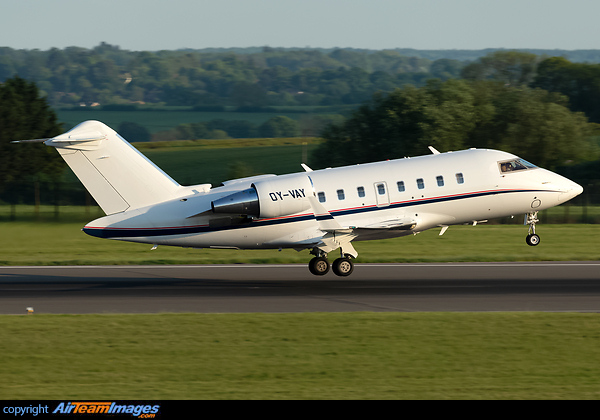 Bombardier Challenger 605 ExecuJet OY-VAY - AirTeamImages.com