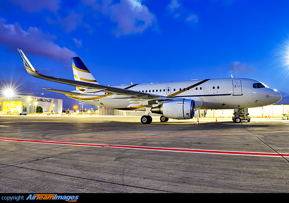 Airbus ACJ319 Comlux Aviation 9H-TBN - AirTeamImages.com