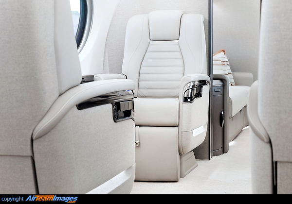 Gulfstream G700 Gulfstream Aerospace N706GD - AirTeamImages.com