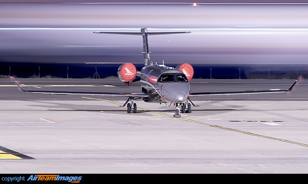 Bombardier Learjet 75 Blue Jet SP-CUD - AirTeamImages.com