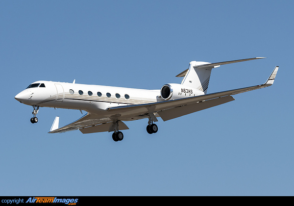 Gulfstream G650ER Private N63HS Large - AirTeamImages.com