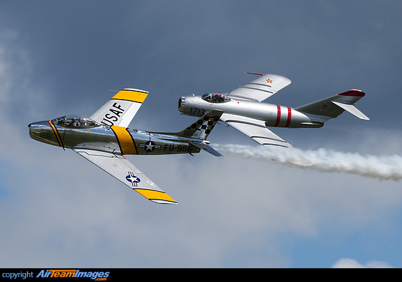 North American F-86F Sabre USA - US Air Force N188RL - AirTeamImages.com