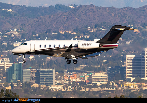Bombardier Challenger 350 Flexjet N595FX - AirTeamImages.com