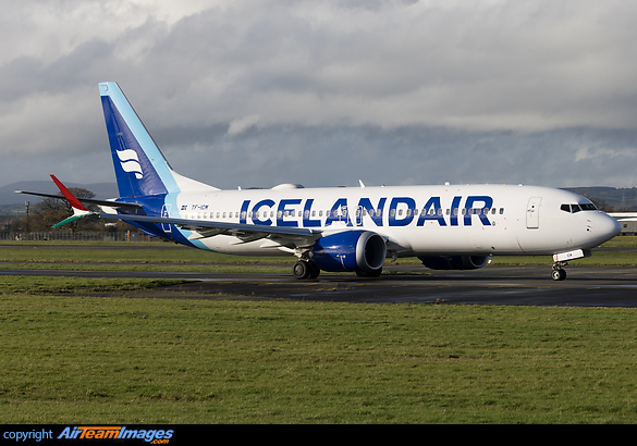 Boeing 737-8 MAX Icelandair TF-ICM - AirTeamImages.com