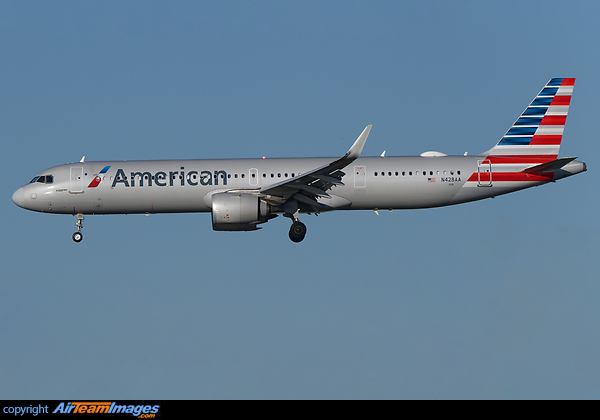 Airbus A321-253NX American Airlines N428AA - AirTeamImages.com