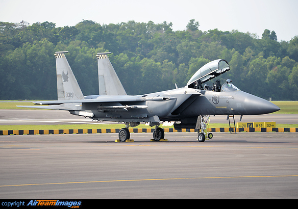 McDonnell Douglas F-15 Eagle Singapore - Air Force 8319 - AirTeamImages.com