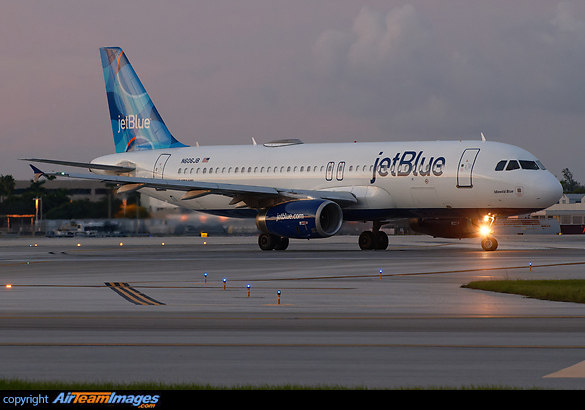 Airbus A320-232 JetBlue Airways N606JB - AirTeamImages.com