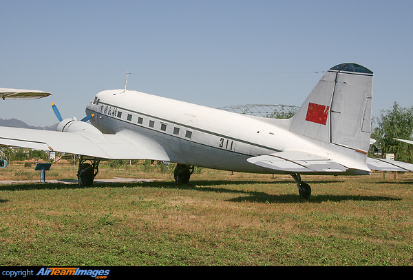 Lisunov Li-2 China - People's Liberation Army Air Force 311 ...