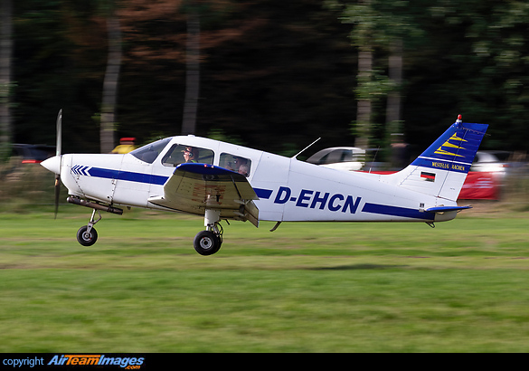 Piper PA-28-161 Cadet Private D-EHCN - AirTeamImages.com