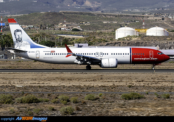 Boeing 737-8 MAX Norwegian SE-RYC - AirTeamImages.com