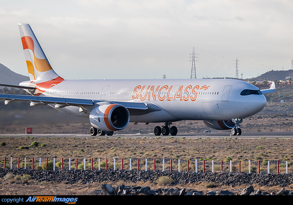 Airbus A330-941 Sunclass Airlines OY-VKO - AirTeamImages.com