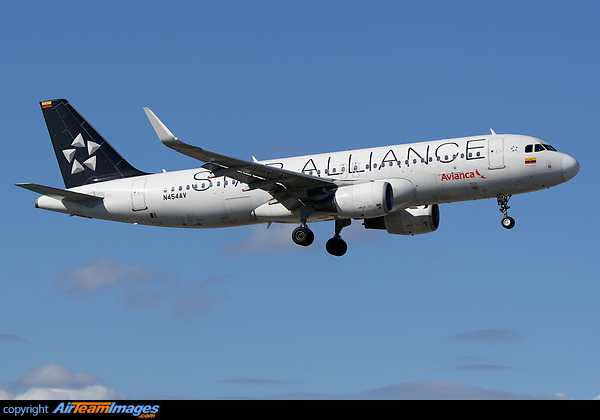 Airbus A320-214 Avianca N454AV - AirTeamImages.com