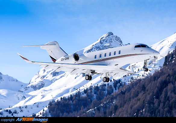 Bombardier Challenger 350 NetJets Europe CS-CHG - AirTeamImages.com