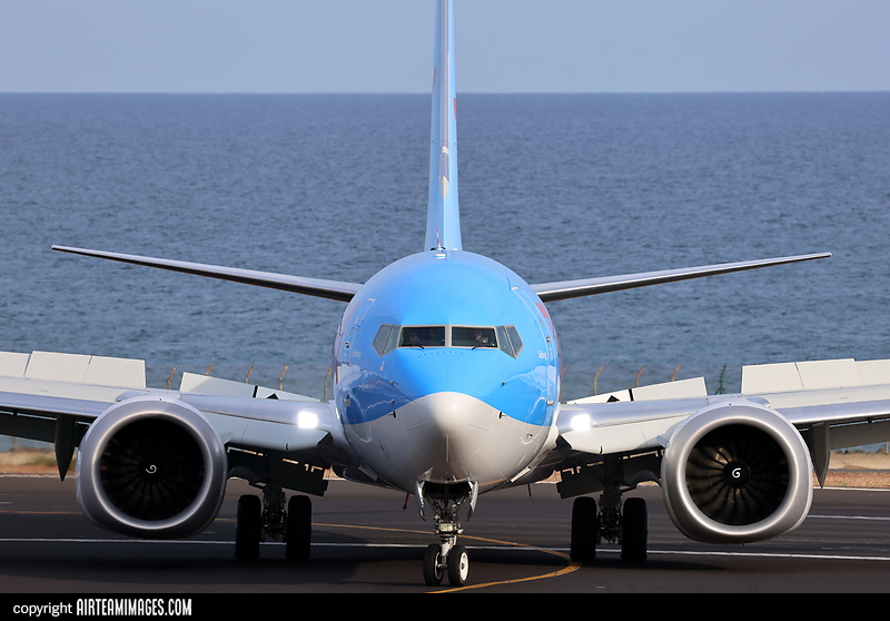Boeing 737-8 MAX TUI (UK) G-TUOD - AirTeamImages.com