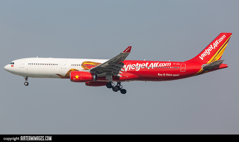 Airbus A330-343 Vietjet Air VN-A816 - AirTeamImages.com
