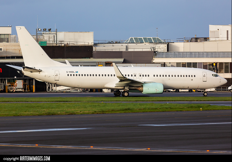 Boeing 737-82R Ascend Airways G-HODL - AirTeamImages.com
